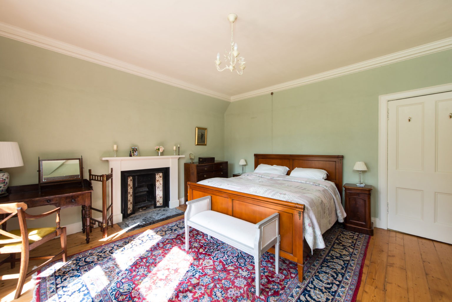 A Grand Tour: Elegant Edinburgh House - Edward Bulmer Natural Paint