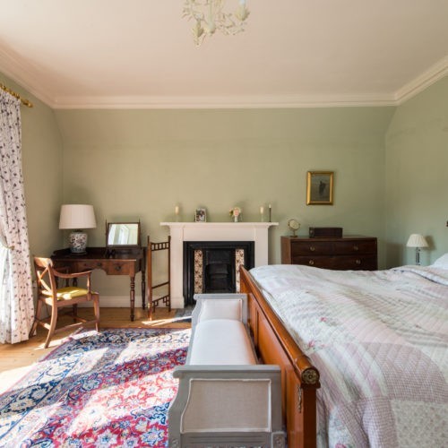 A Grand Tour: Elegant Edinburgh House - Edward Bulmer Natural Paint
