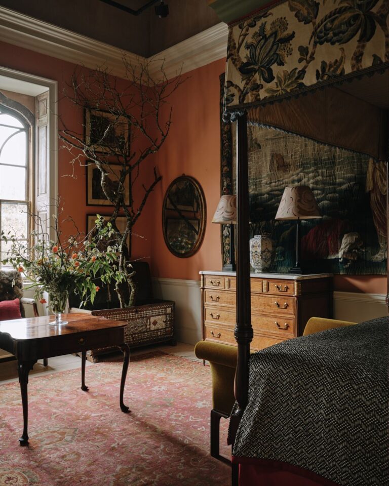 Header wins 'Colour of the Year Award' with Homes & Gardens - Edward ...