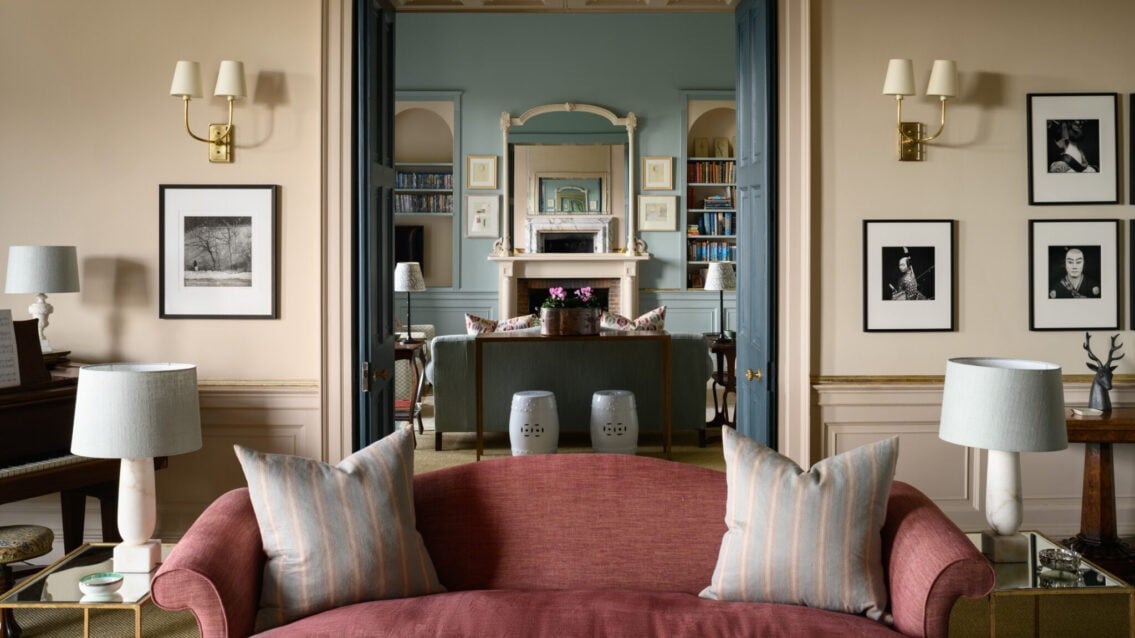 Bestsellers: Forever Favourites - Edward Bulmer Natural Paint