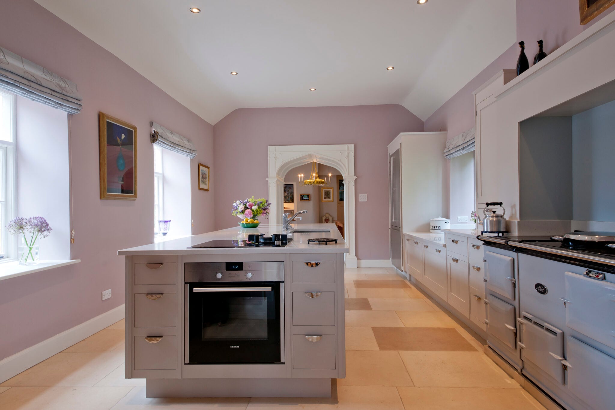 Kitchens made beautiful: calm or colourful colour schemes for UK homes ...